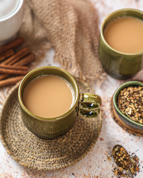 Best Vegan Chai Latte Recipe - The Edgy Veg